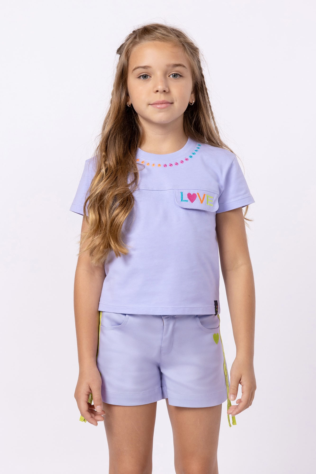 Camiseta em malha com bordado para meninas - Um mais Um